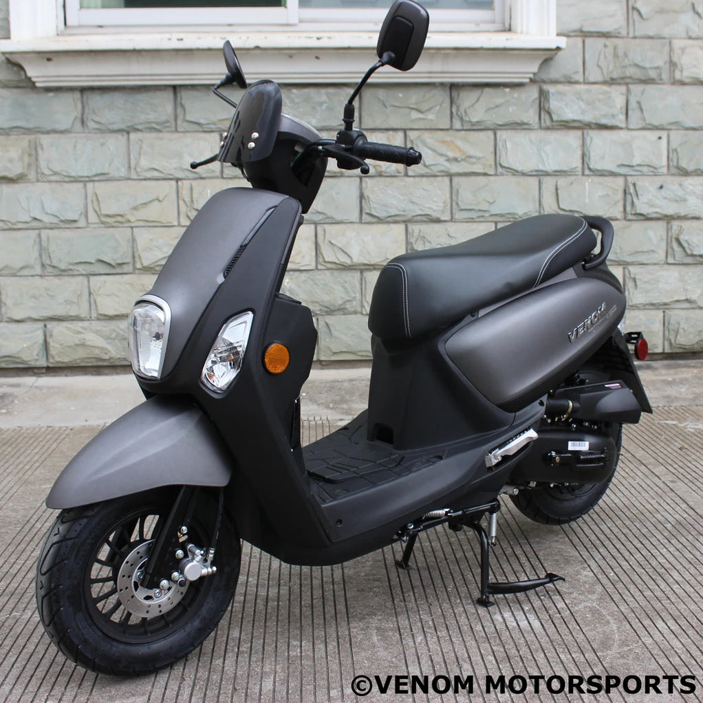 Venom Roma, Petrol Scooter (4 Stroke) (49cc) (2 Seats) (14 Years+) Roa ...